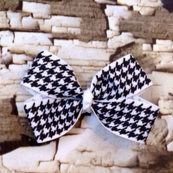 Houndstooth Hair Bow - Etsy