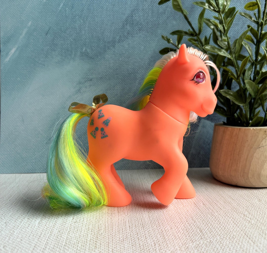 Vintage My Little Pony - G1 MLP - 1985 - Party Time MLP - Twinkle Eye ...