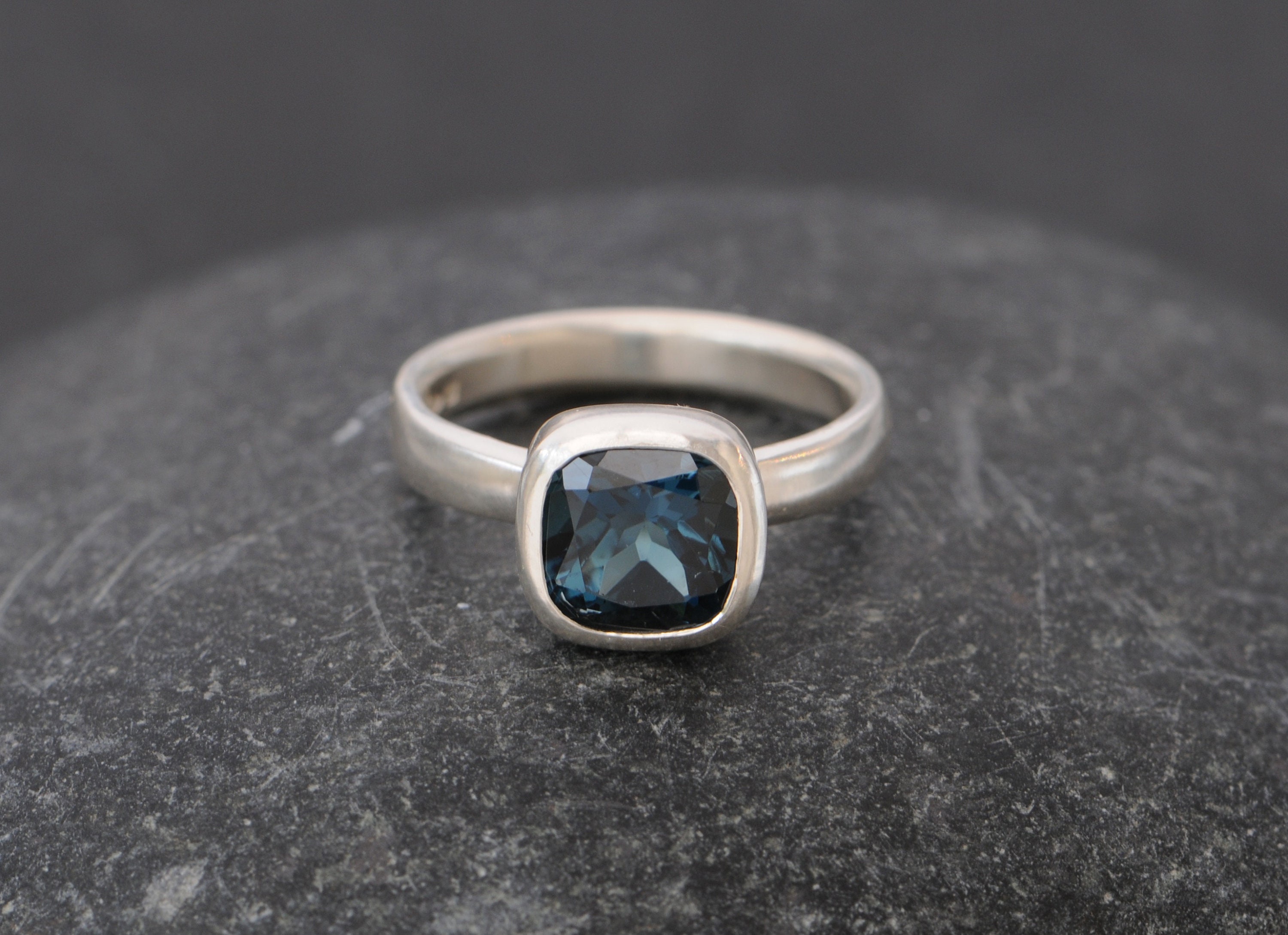 Deep Blue Topaz Ring Cushion Cut in Silver Square Blue Topaz - Etsy UK