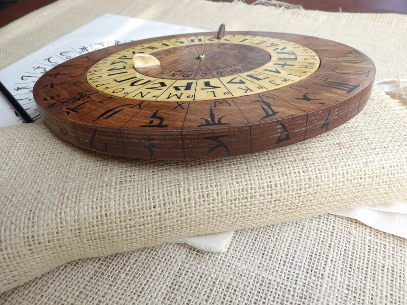 Cipher Wheel Cypher Wheel Dwarven Dwarvish Devek Elvin - Etsy