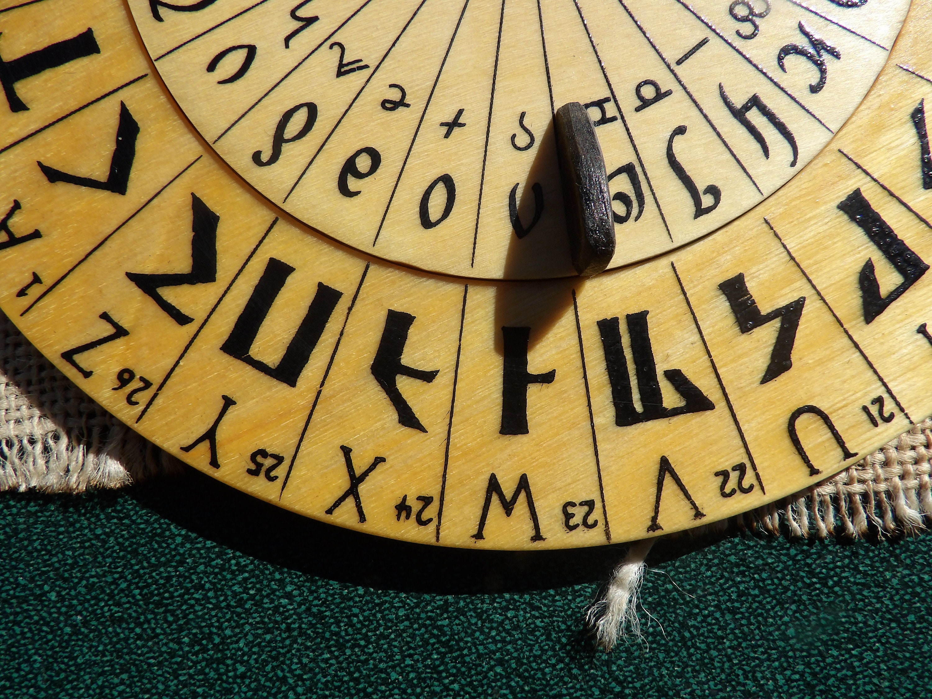 Cipher Wheel Cypher Wheel Dwarven Dwarvish Devek Elvin | Etsy