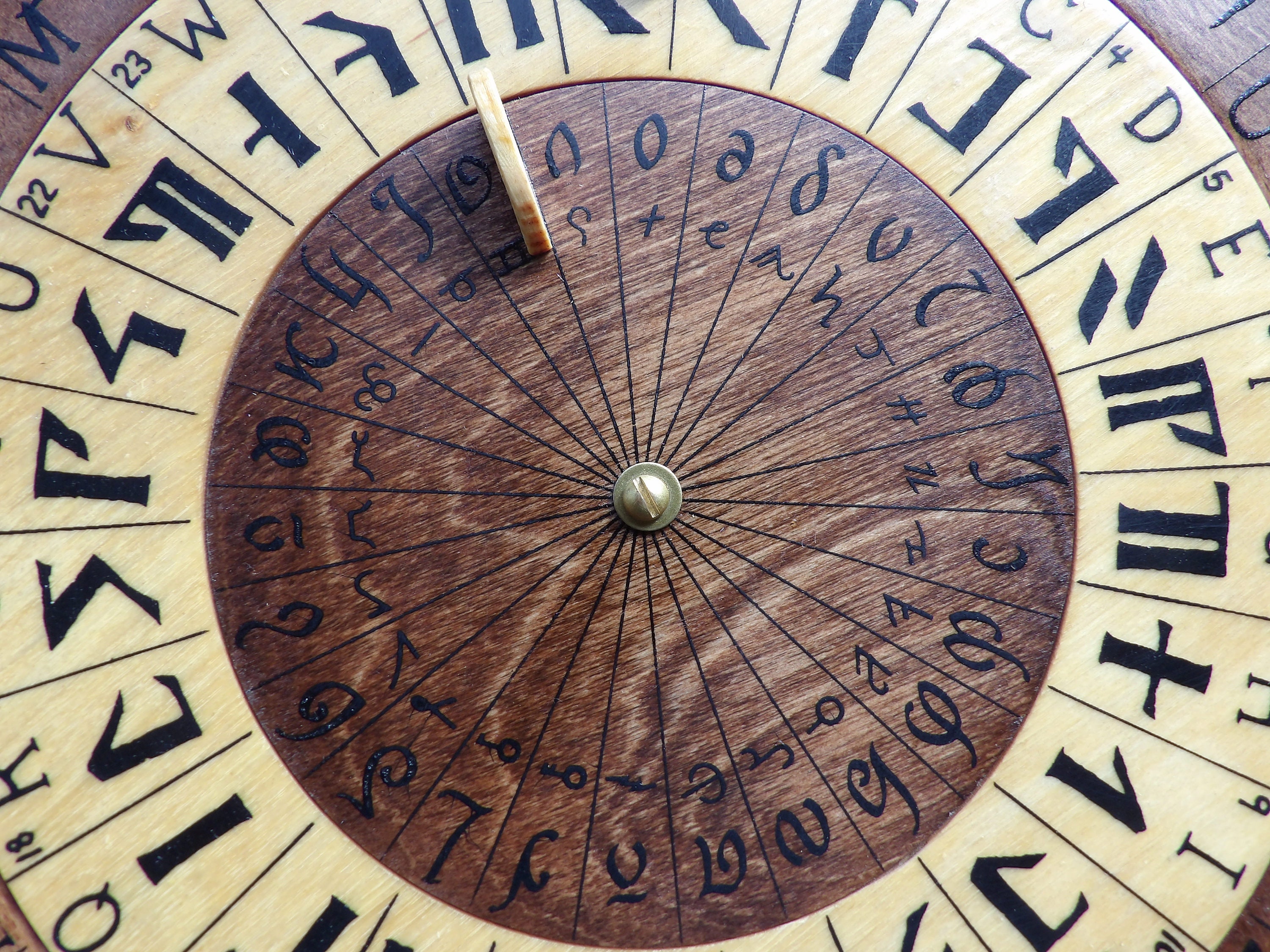 Cipher Wheel Cypher Wheel Dwarven Dwarvish Devek Elvin - Etsy