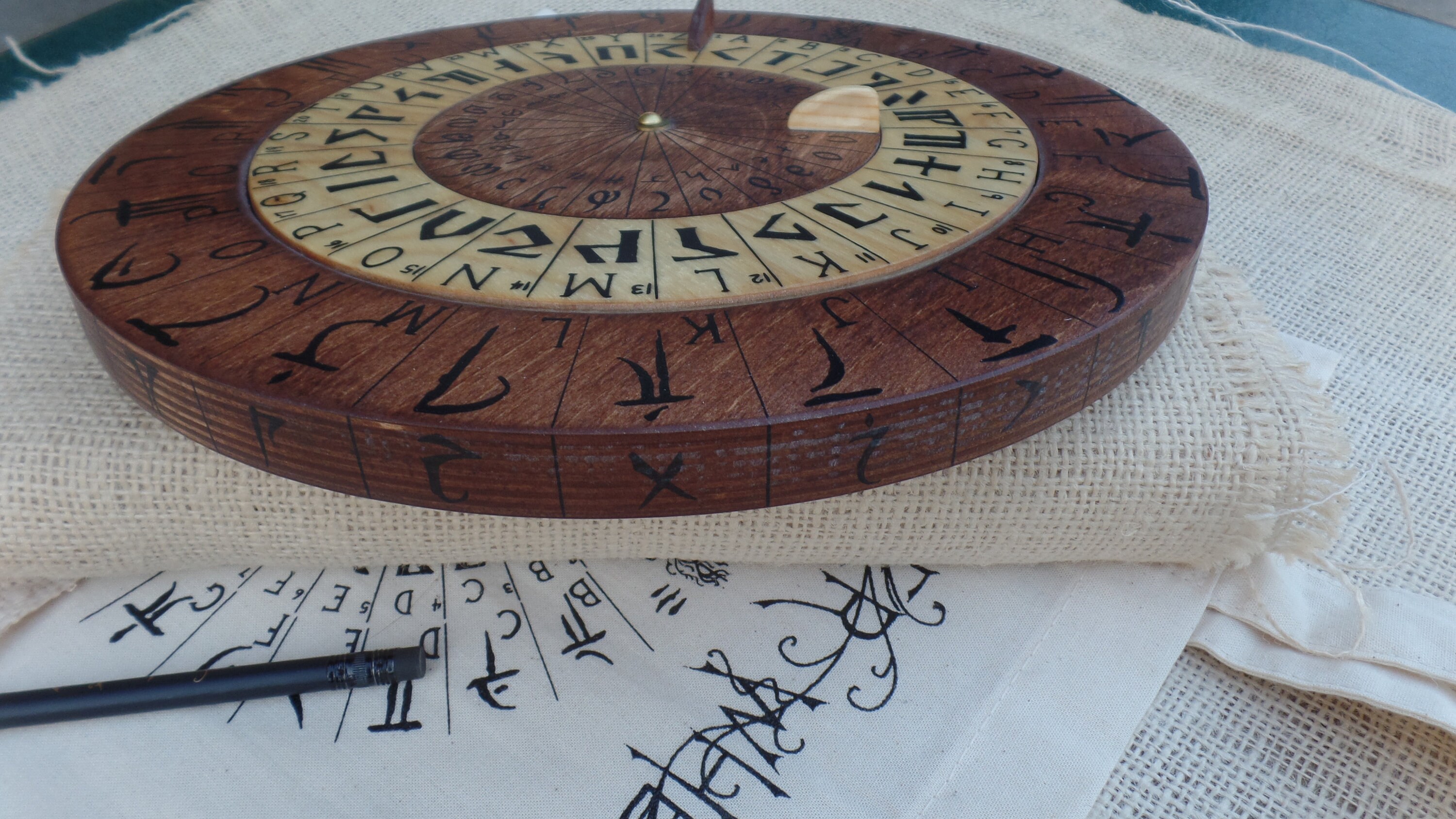Cipher Wheel Cypher Wheel Dwarven Dwarvish Devek Elvin | Etsy