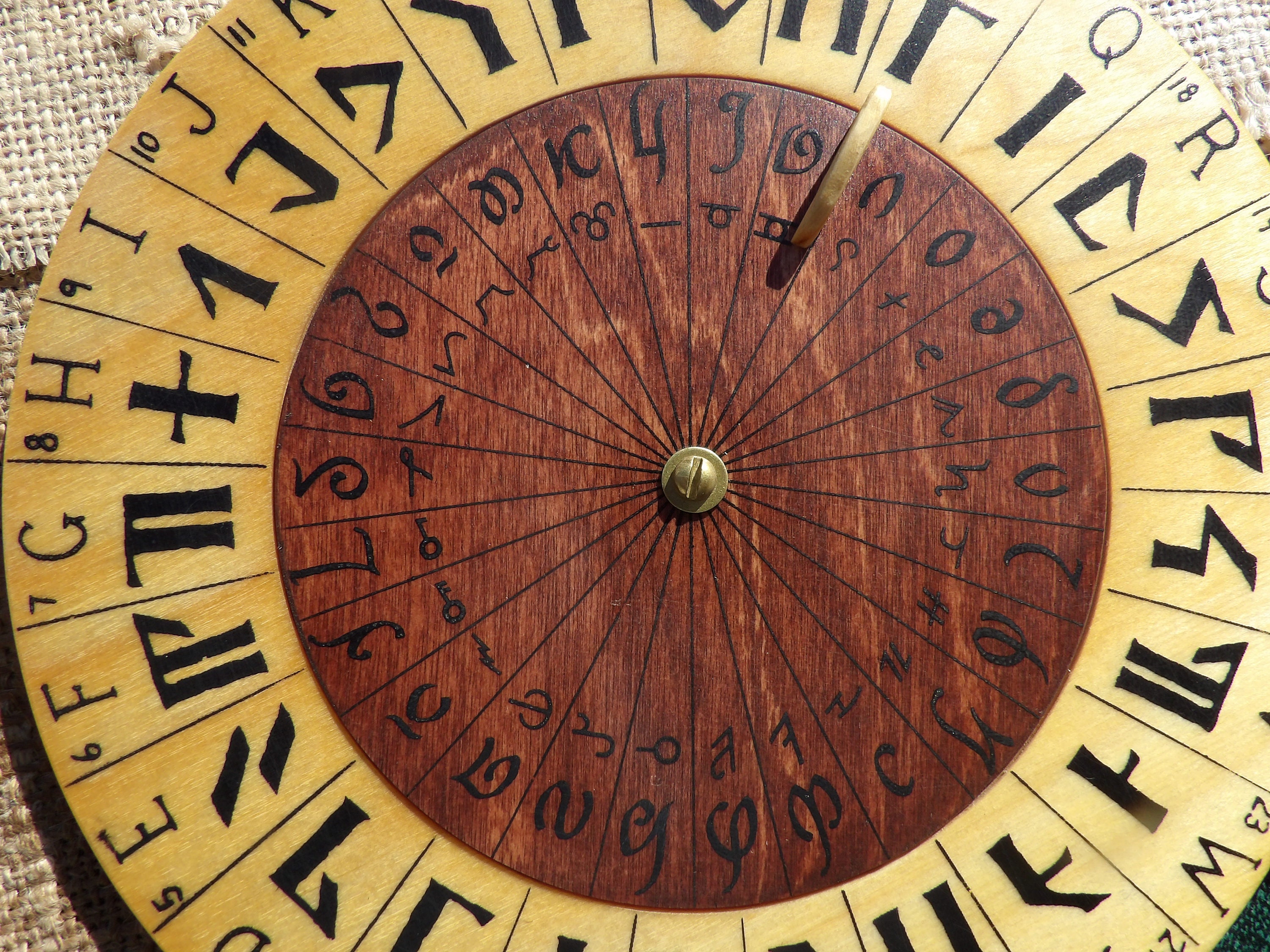 Cypher Wheel Cipher Wheel Dwarven Dwarvish Devek Elvin - Etsy