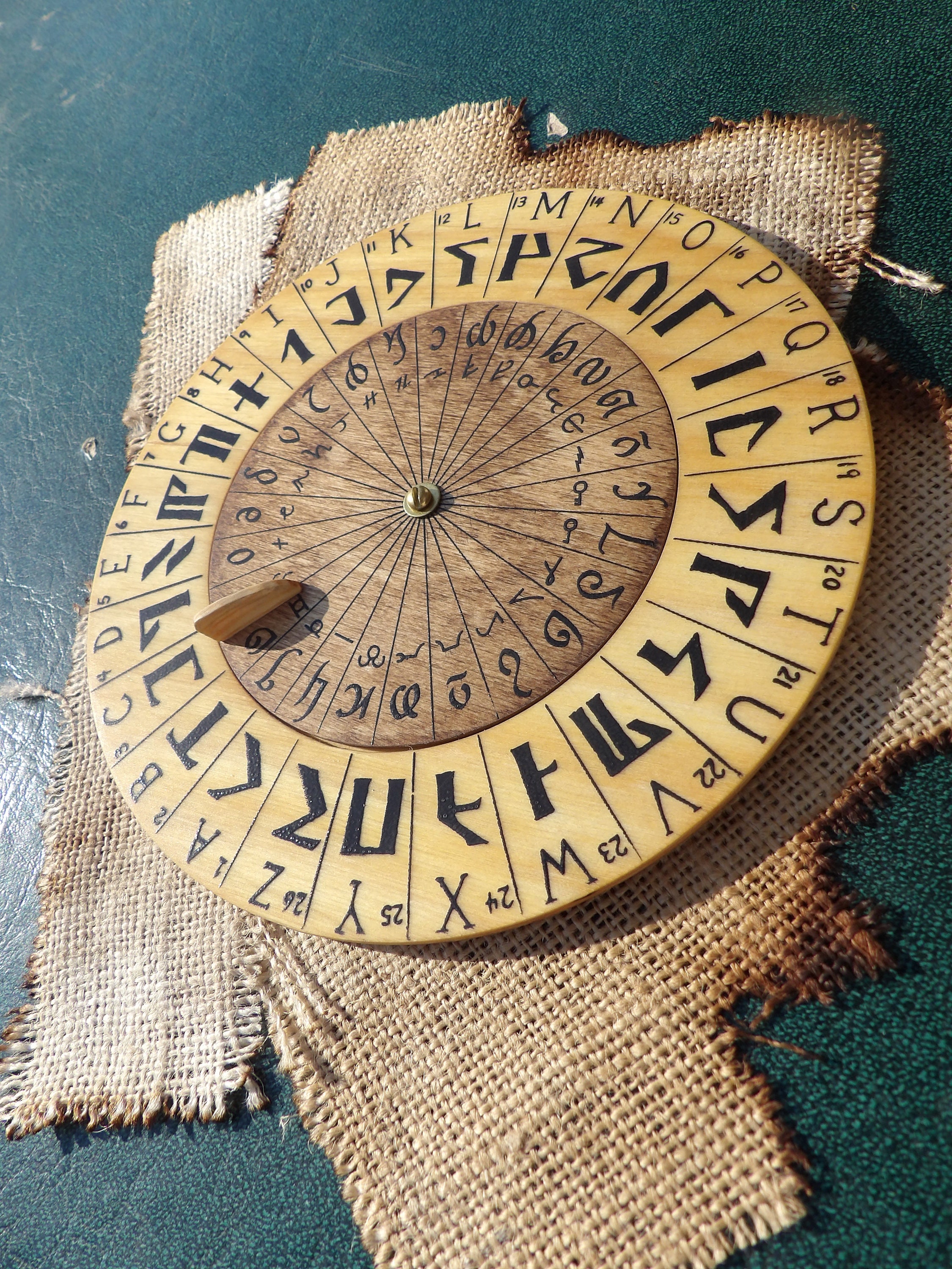 Cypher Wheel Cipher Wheel Dwarven Dwarvish Devek Elvin | Etsy