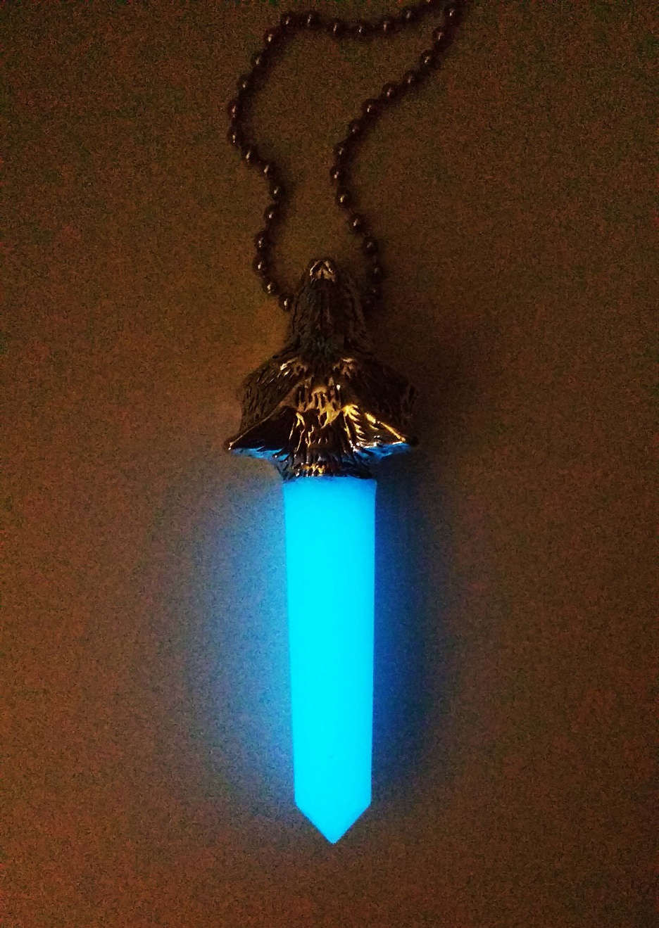 WOLF Head GLOW in the DARK Blue Crystal Pendulum Pendant | Etsy