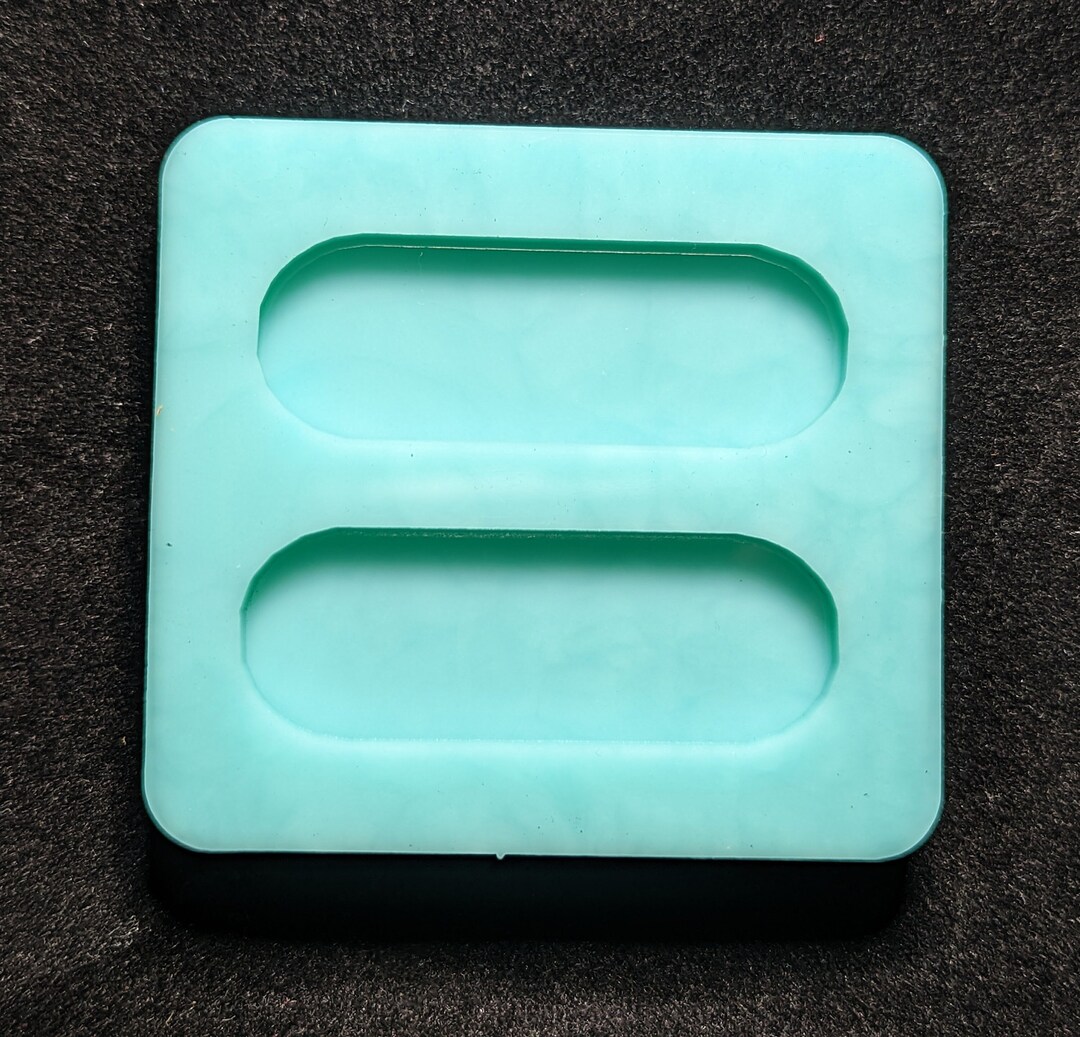 Rounded Oval ( 1 3/4 X 5/8 Inches ) Double Cavity Shiny Silicone Mold ...
