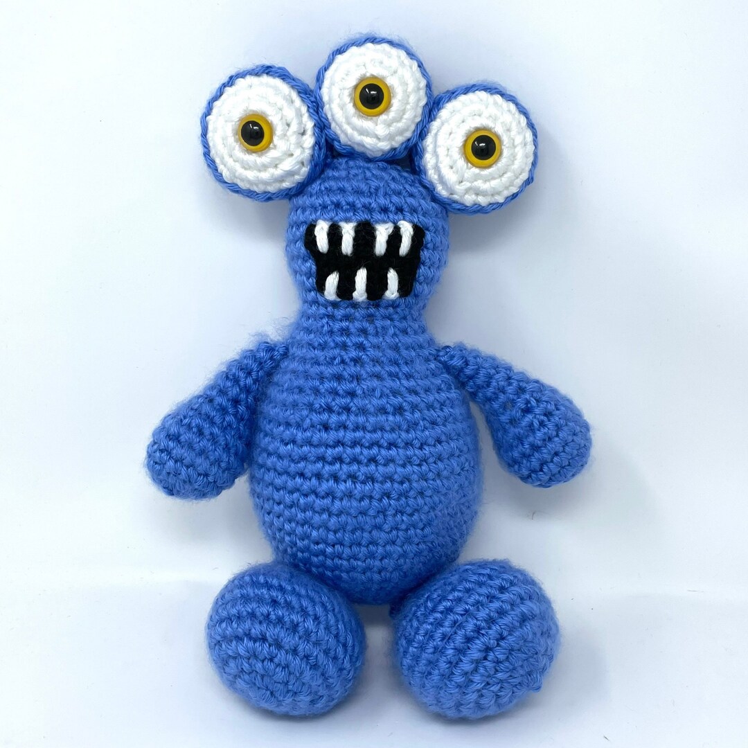 Blue Alien -MADE TO ORDER -free Domestic Shipping, Christmas Gift Ufo ...