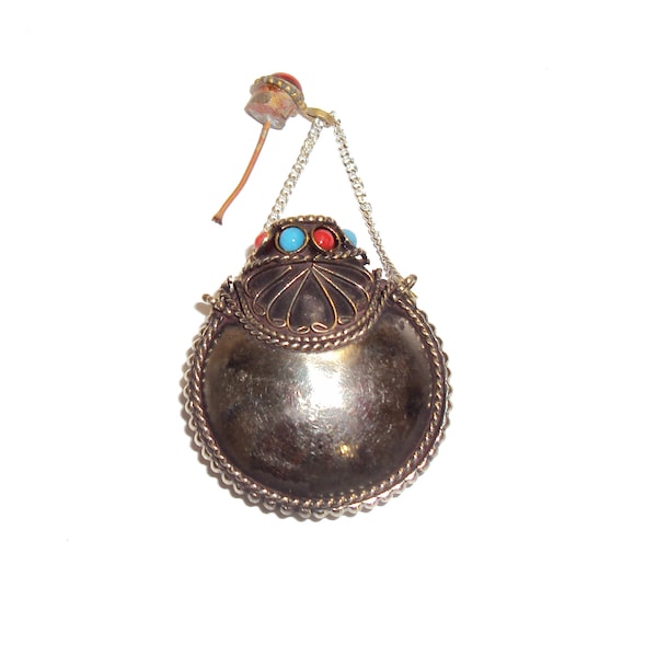 Vintage Snuff Bottle - Etsy