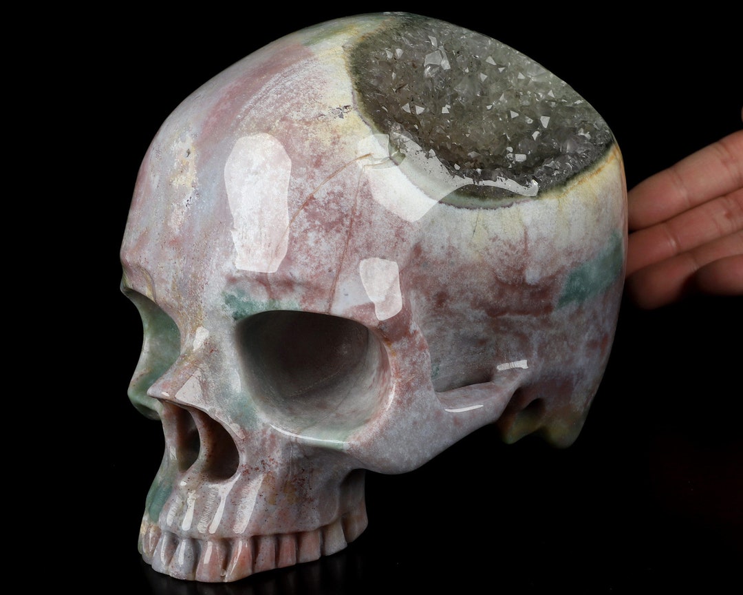Skullis Crystal Skull, Lifesized 6.3 Indian Agate Hand Carved Crystal ...