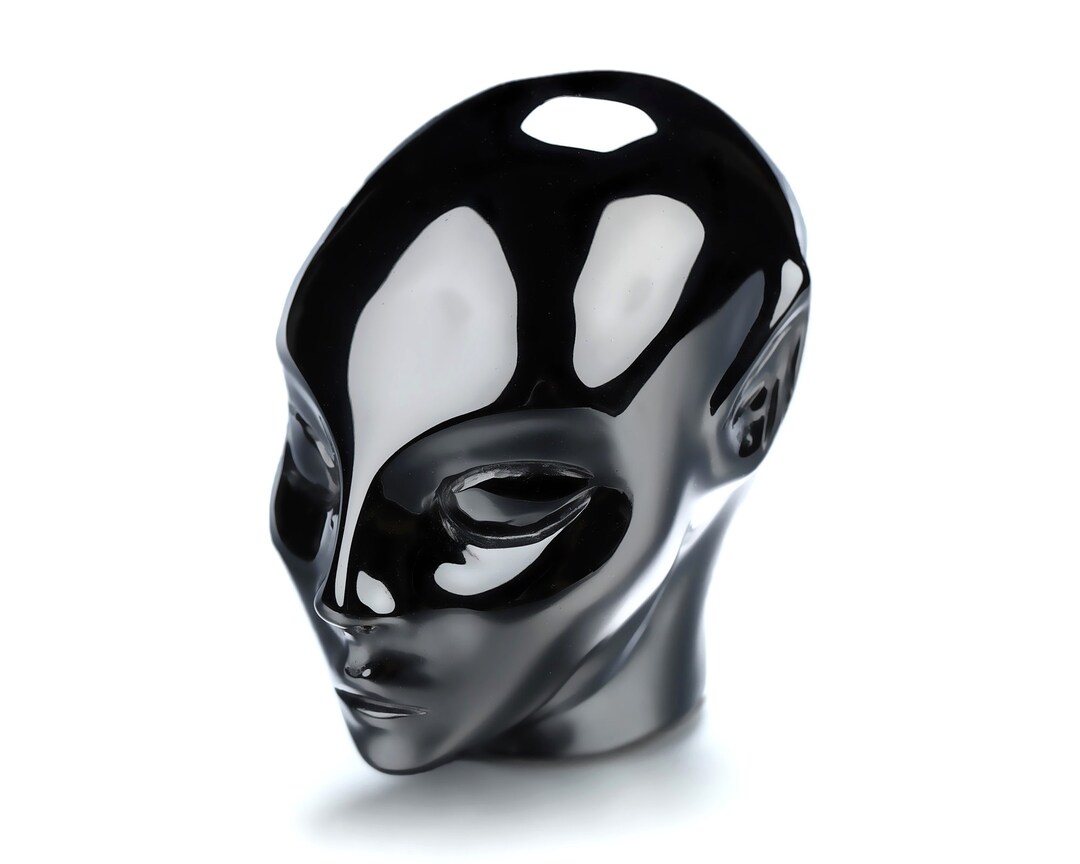 2.0 Black Obsidian Hand Carved Fairy Elf Alien Crystal Skull Companion ...