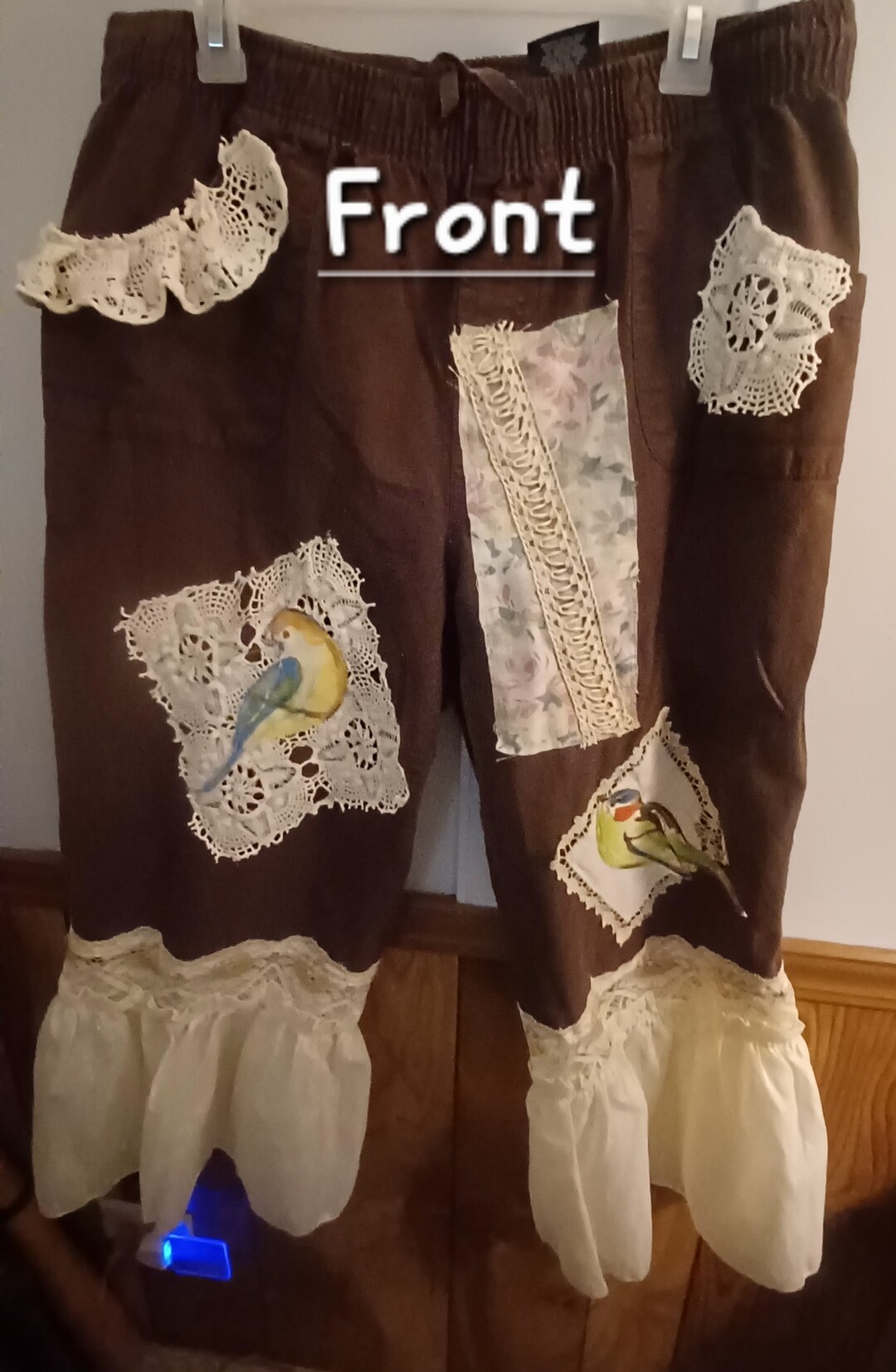 Reduced..embellished Capris Size Large Festival Magnolia - Etsy