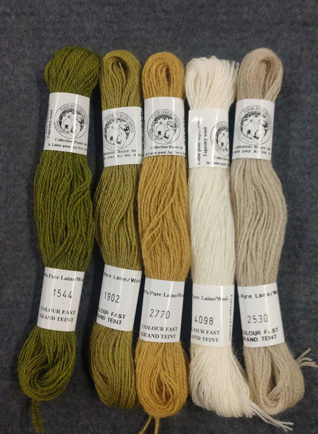 French Wool Floss / Shades of Green to Cream / Lane Pour Tapestry Wool ...
