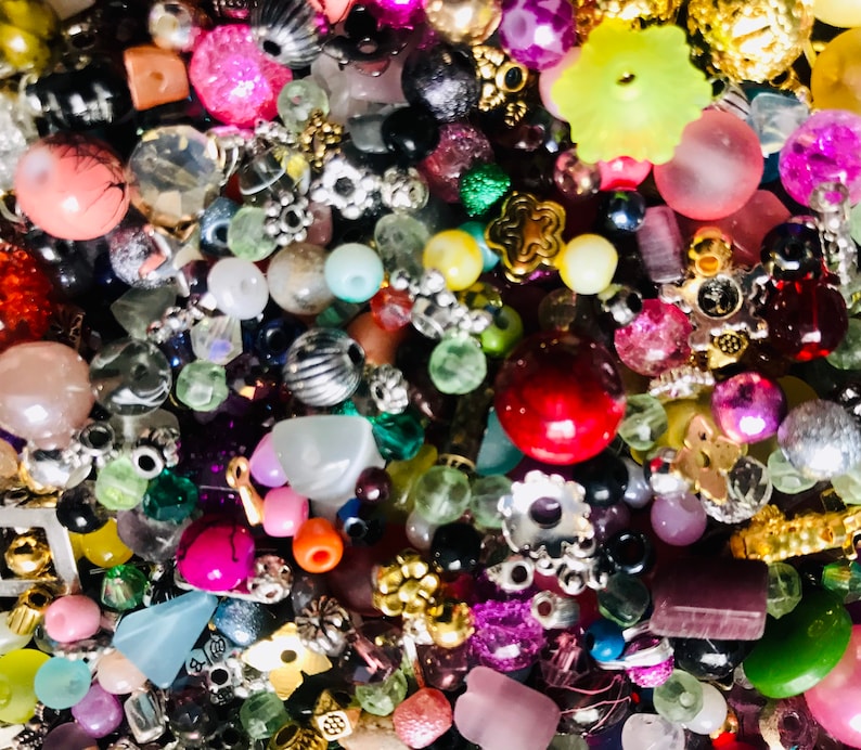 Mystery Bead & Finding Venus Mix, Glass, Acrylic, Metal - Craft Supply ...