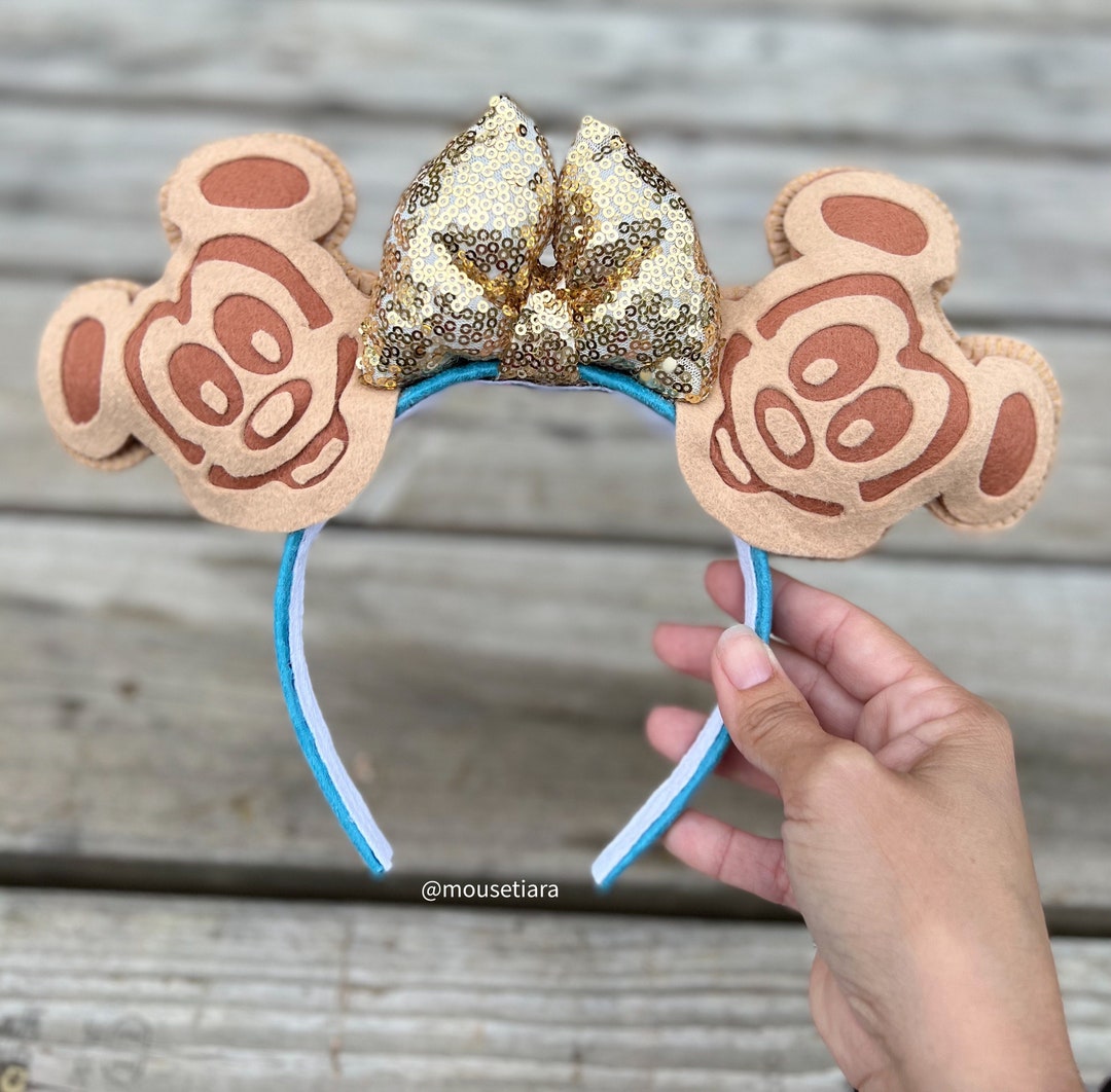 Mickey Shaped Waffle Ears | Pretzel Donuts Pop Corn Bucket Foodie ...