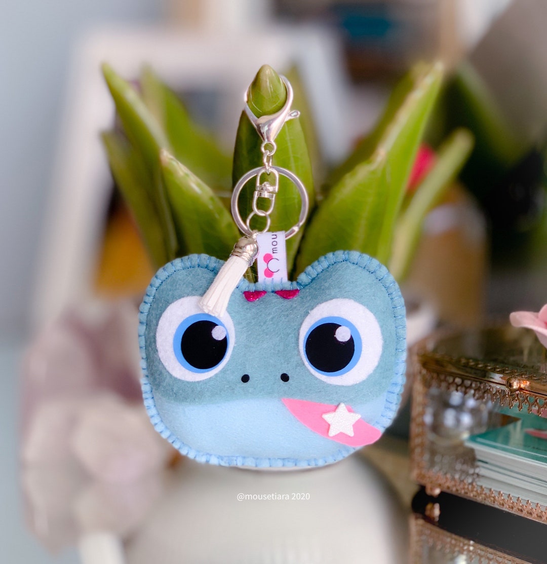Frozen Bruni Salamander , Hand Made Keychain for Disney Mini Backpack ...