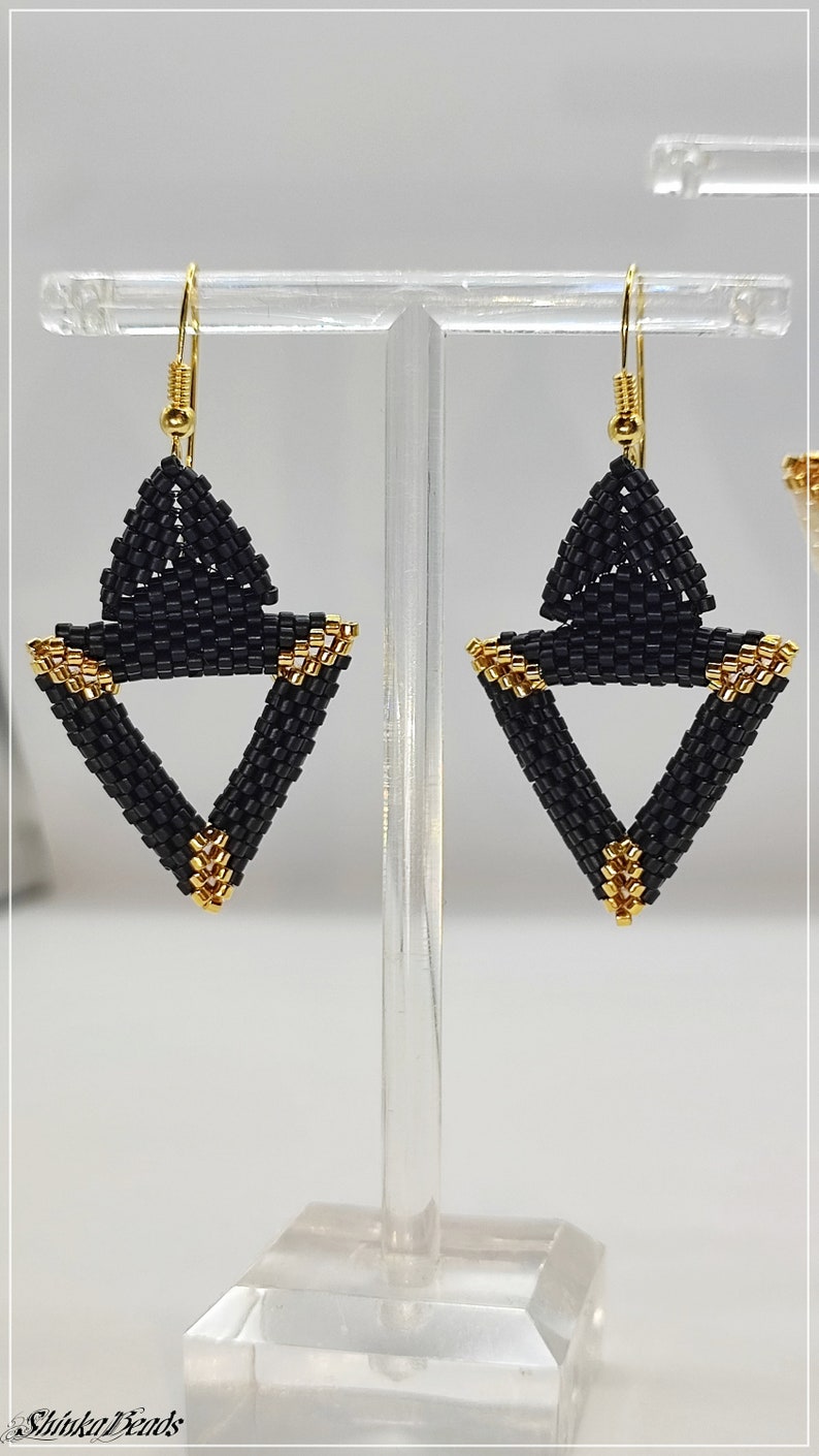 Black and Gold Minimalist Triangle Dangle Earrings, Aretes, Handmade ...