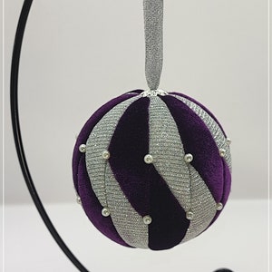 Christmas Balls Baubles Set 4 Pcs, Seasonal Decor, Christmas Tree Toy ...