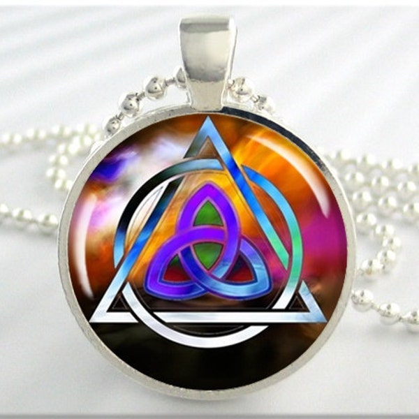Trinity Pendant - Etsy