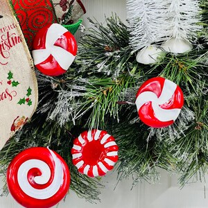 Christmas hot Coco Tree Farm Holiday Wreath - Etsy