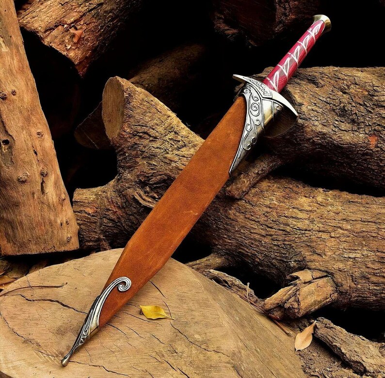 Handcrafted Narsil Anduril Sword Replica – Lord of the Rings Fantasy ...