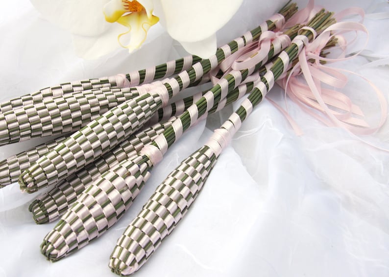 ON VACATION, Fancy Pink Large Organic Lavender Wand Woven From Freshly ...