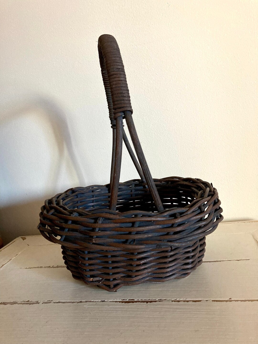Vintage Small Gathering Basket, Hand Made Collectable Early Basket ...