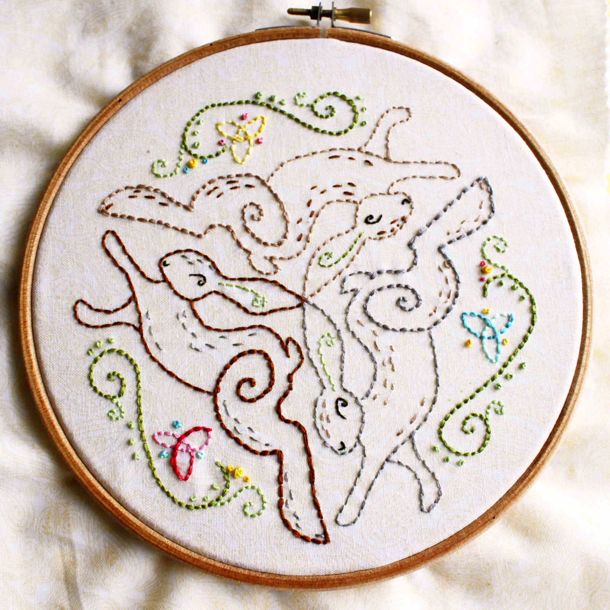 3 Hares Folk Art PDF Embroidery Pattern Download - Etsy