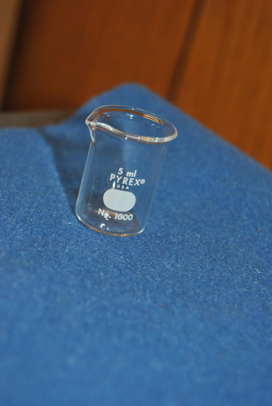 Pyrex 5 Ml Glass Beaker Vintage Abggoodstuff - Etsy