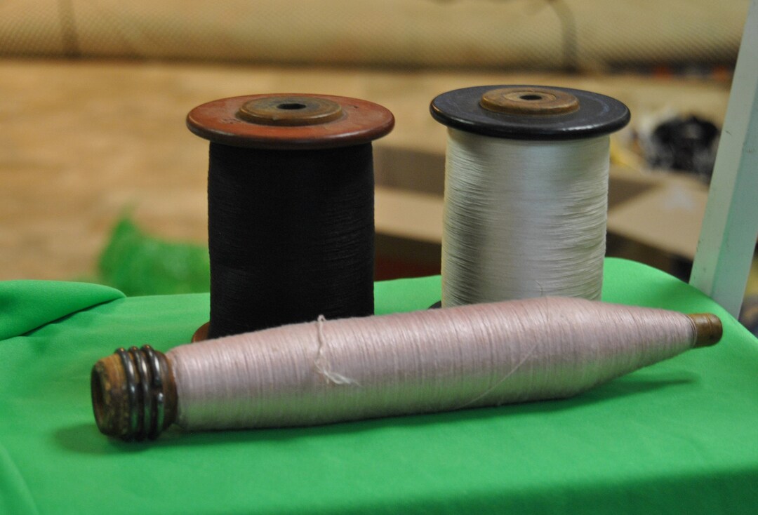 Industrial Thread Spools Vintage Abggoodstuff - Etsy