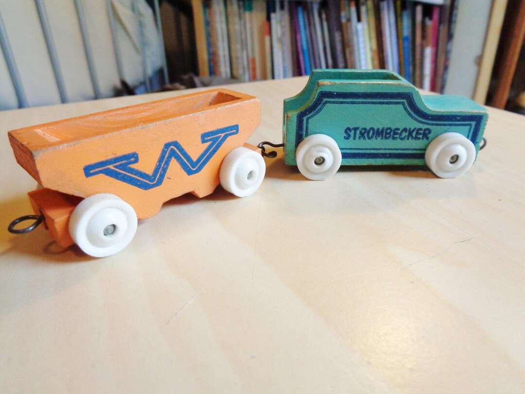 Vintage Wood Toy Train Cars Strombecker - Etsy