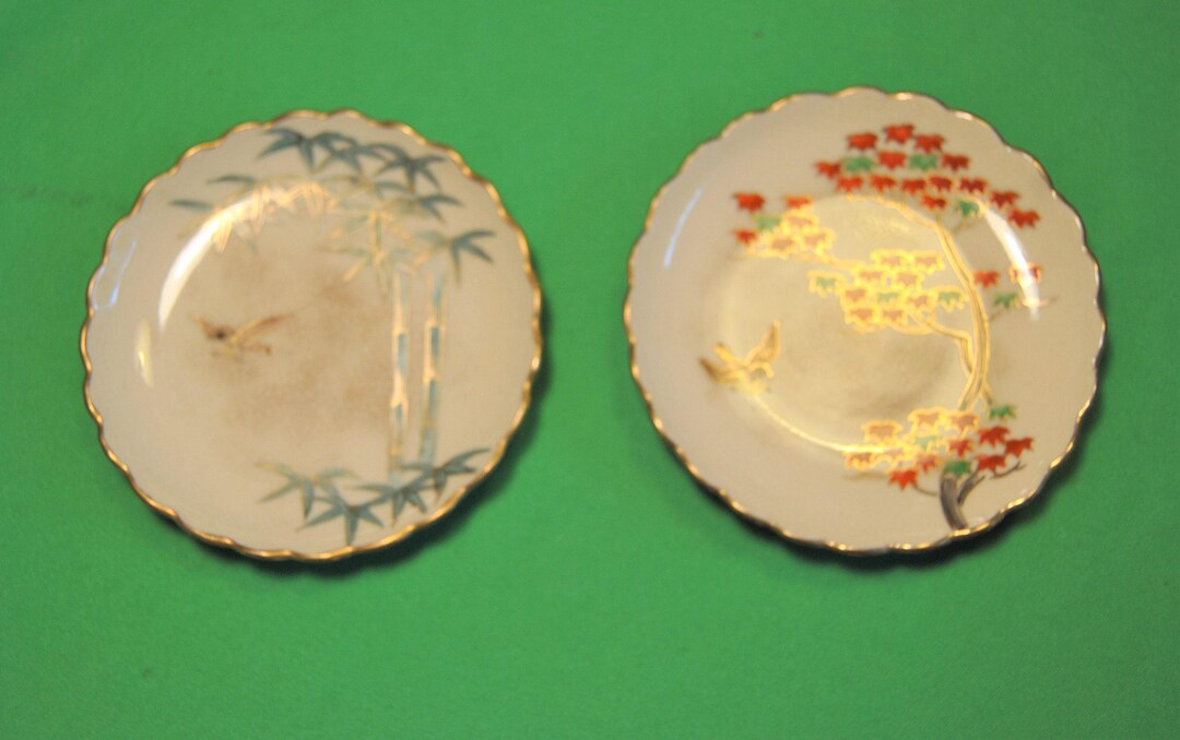 Porcelain Small Dishes Japanese With Shimazu Family Crest Mark Vintage ...