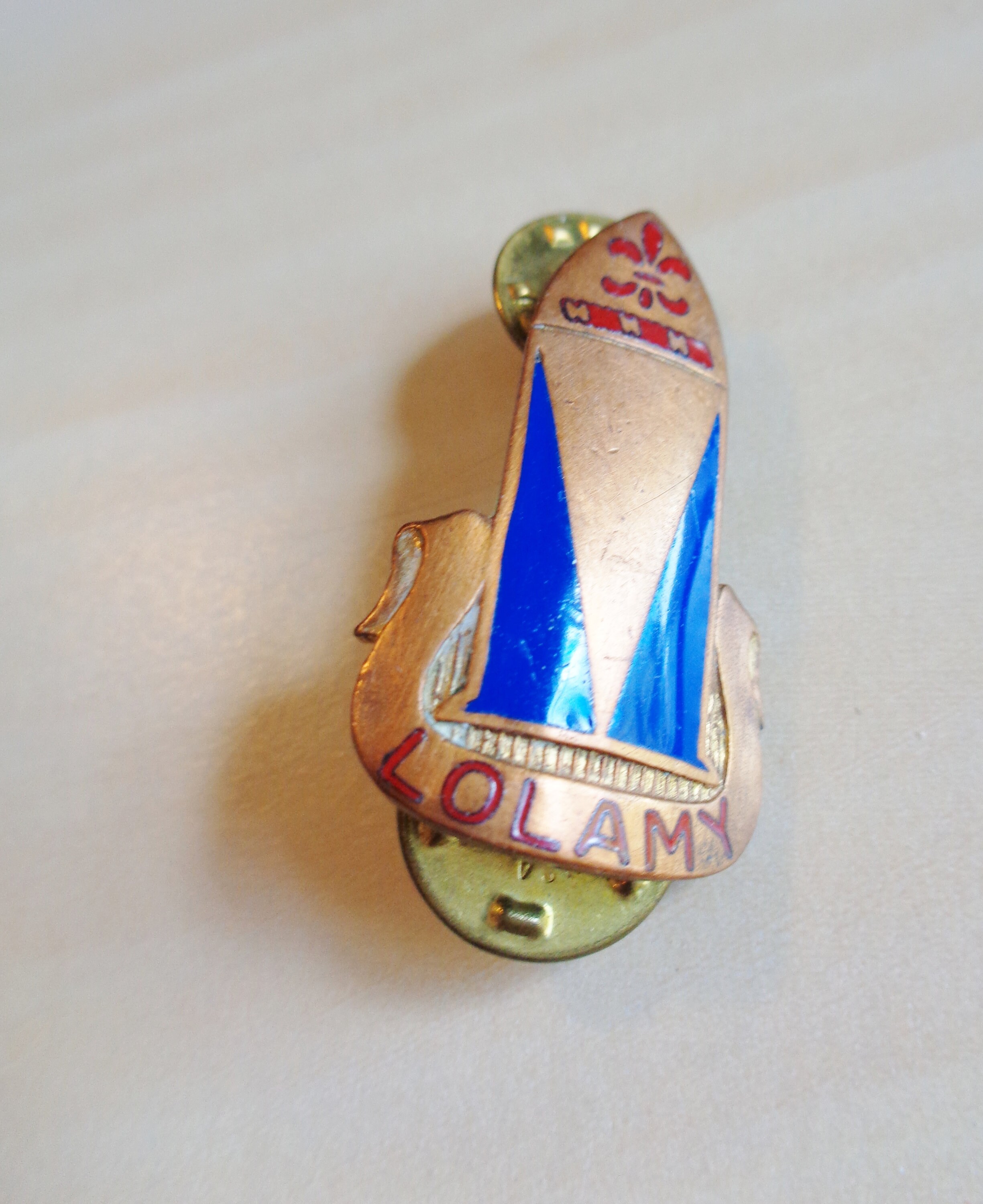 Memorabilia US WW2 2nd ADA Air Defense Artillery Unit Crest Fidus Ultra ...