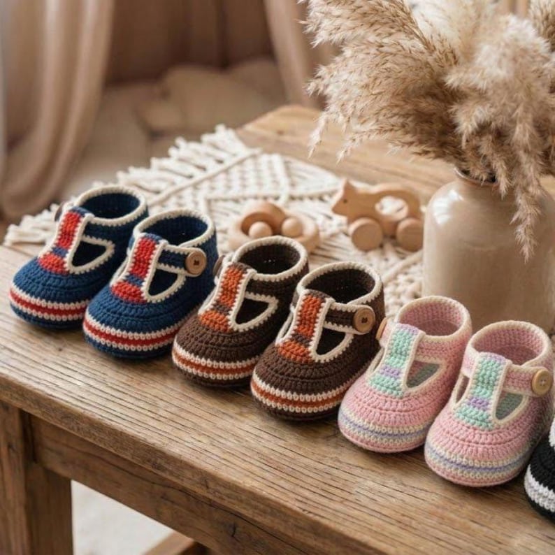 T-bar Baby Booties Crochet Pattern PDF | Mary Jane Baby Shoes Crochet ...