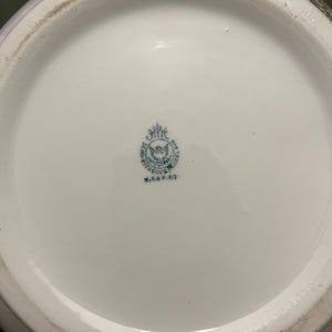 KT&K Edwardian Chamber Pot: Semi-vitreous Porcelain Bathroom Decor ...