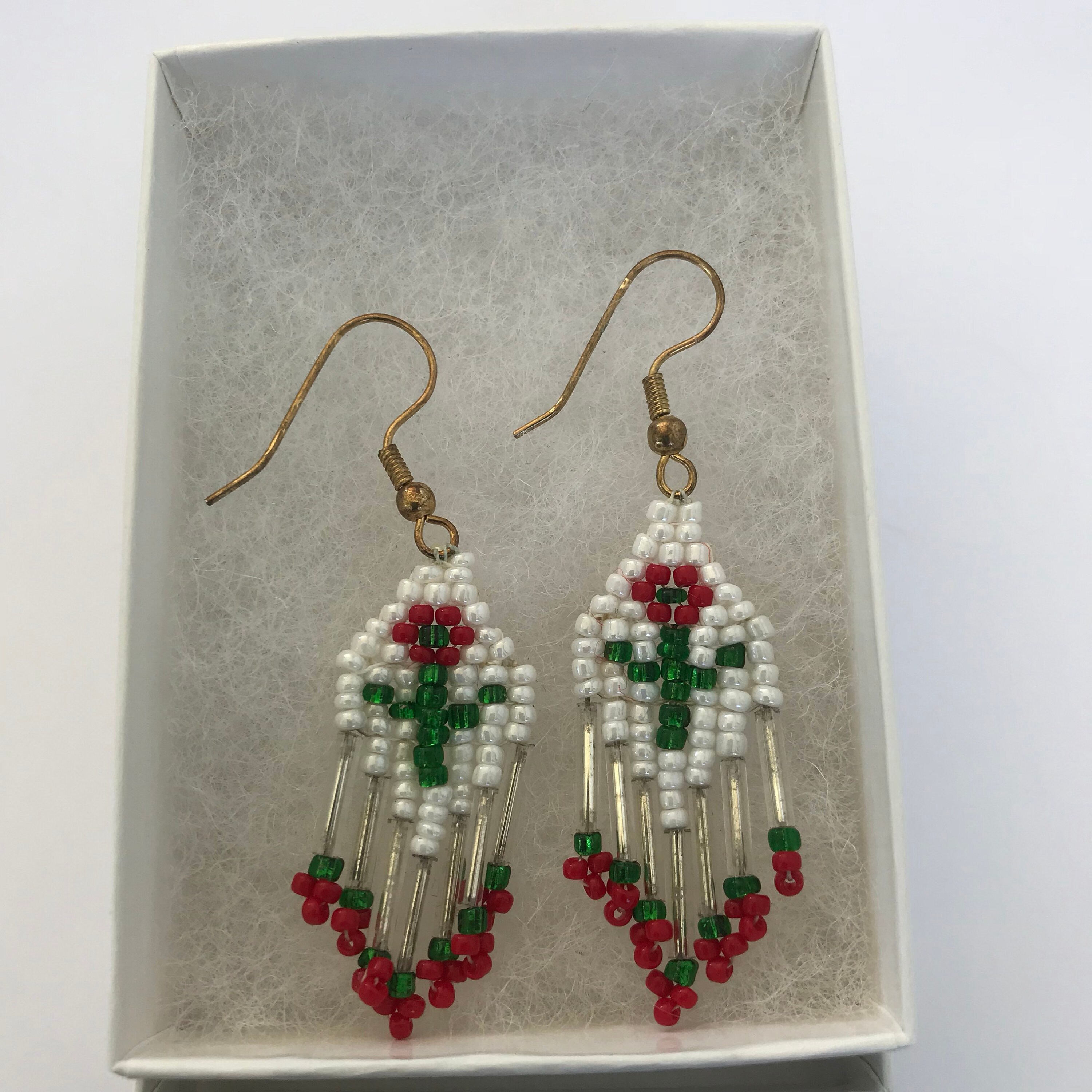 Vintage Native American Red Rose Beaded Earrings, Red Vintage Rose ...