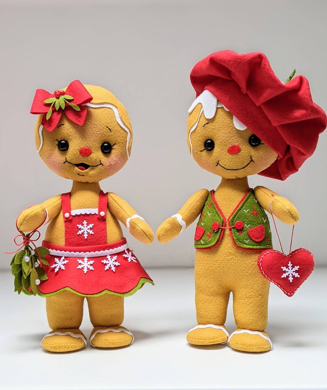 Couple of Gingerbreadman Felt Dolls for a Cute Christmas Decor, Felt ...