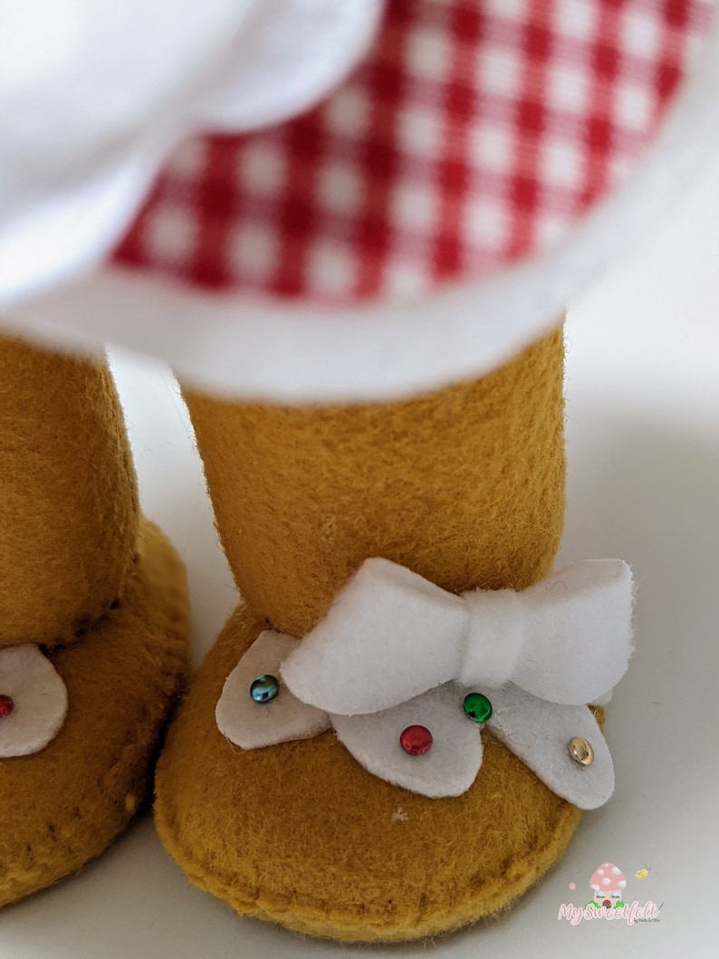 Felt Gingerbread Baker Dolls PDF Pattern: DIY Christmas Ornaments ...