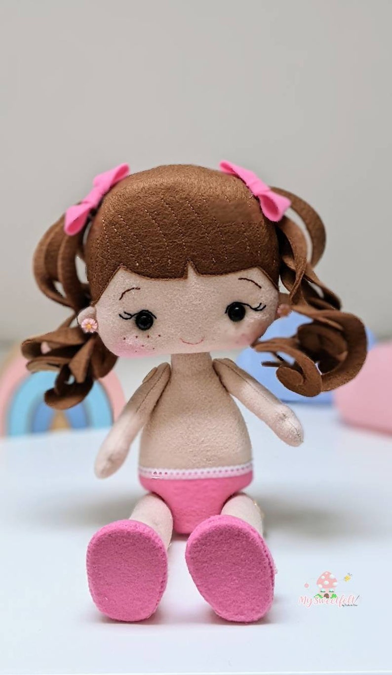 Cute Felt Doll Sweetie Doll Articulated Felt Doll Doll - Etsy