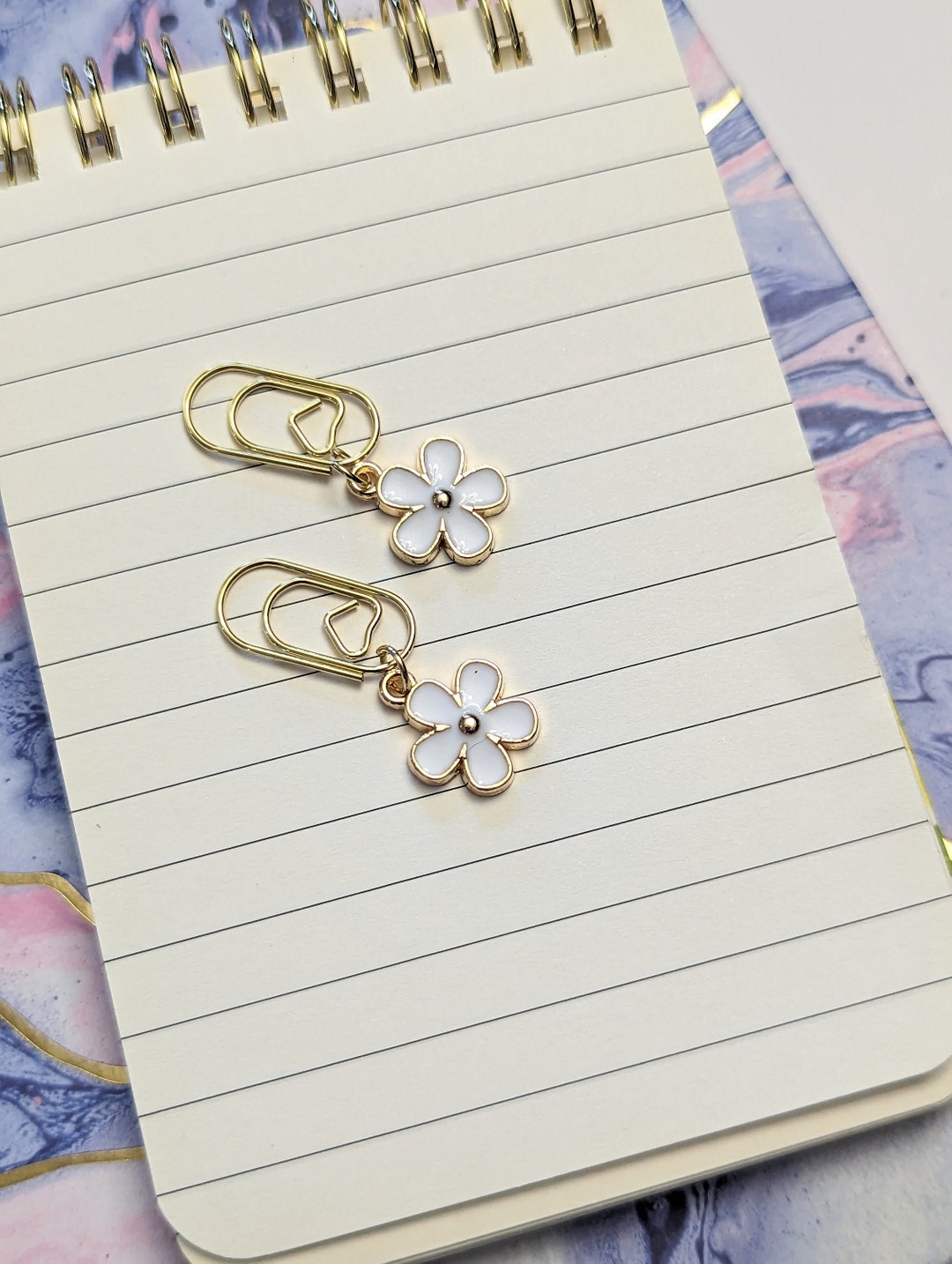 Daisy Flower Charm Mini Heart Shaped Gold Paperclip Page Marker Set - Etsy