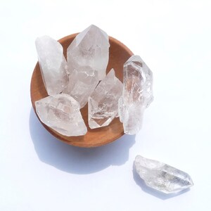 LG. QUARTZ POINTS Crystals - Etsy