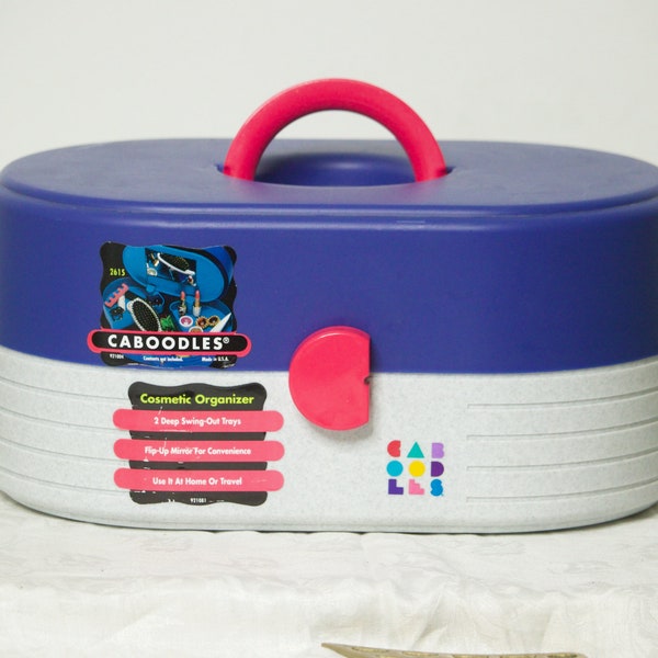 Kit and Caboodles - Etsy