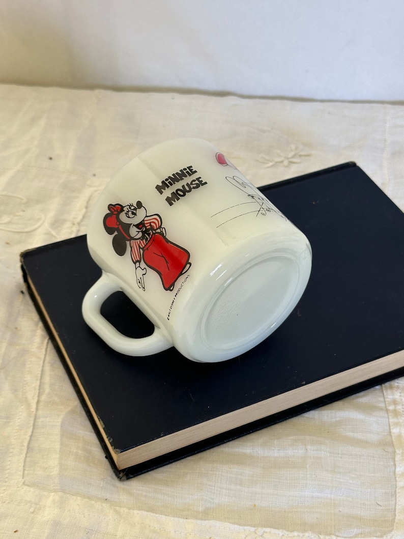 Anchor Hocking Mickey and Minnie Mouse Milk Glass Mug - Etsy