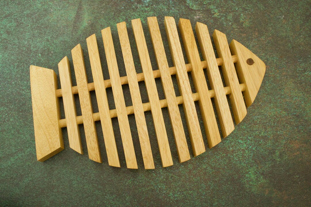 Blonde Wood Fish Trivet - Etsy