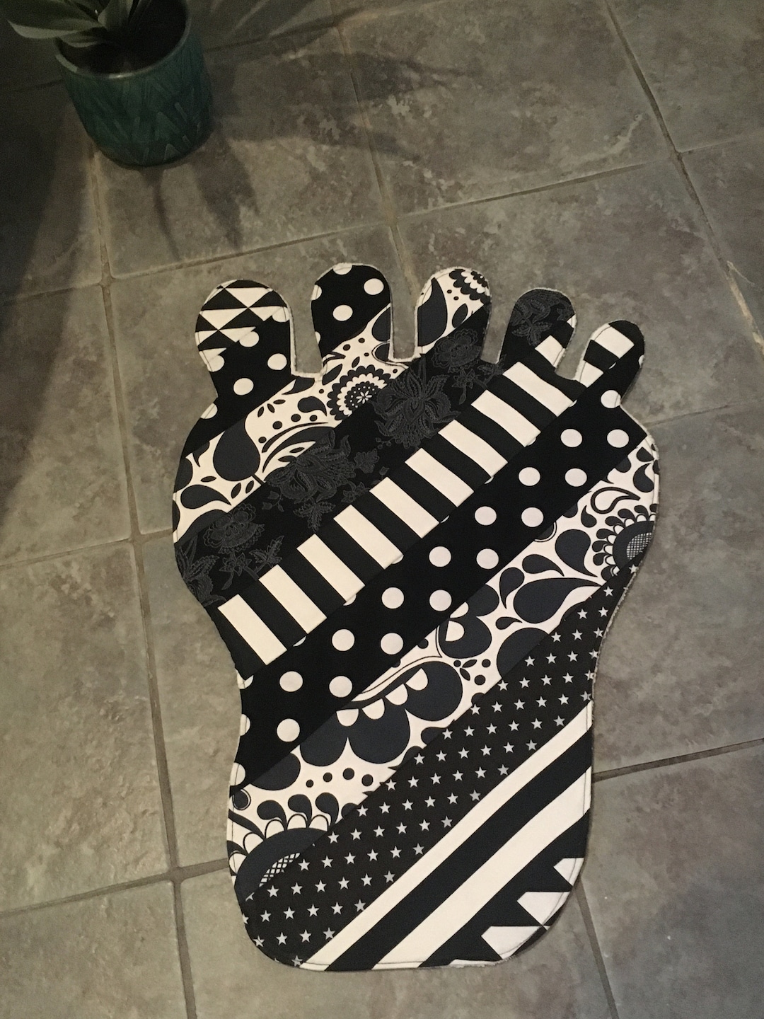 Foot Shaped Mat PDF Sewing Pattern Foot Mat Bathmat Easy Beginner ...