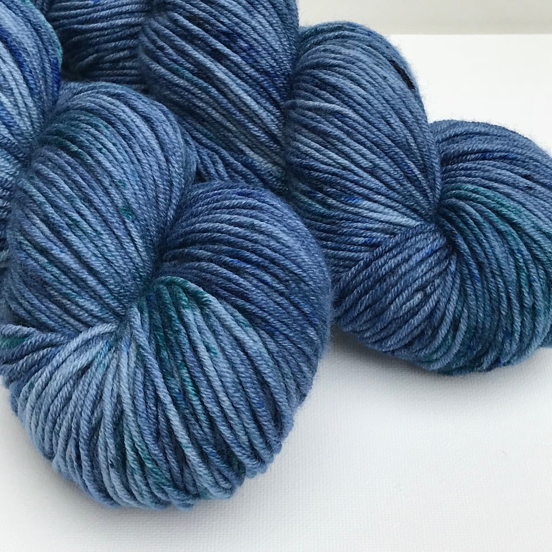 Coastal Blue Hilo Teñido a Mano DK Super Wash Merino - Etsy España