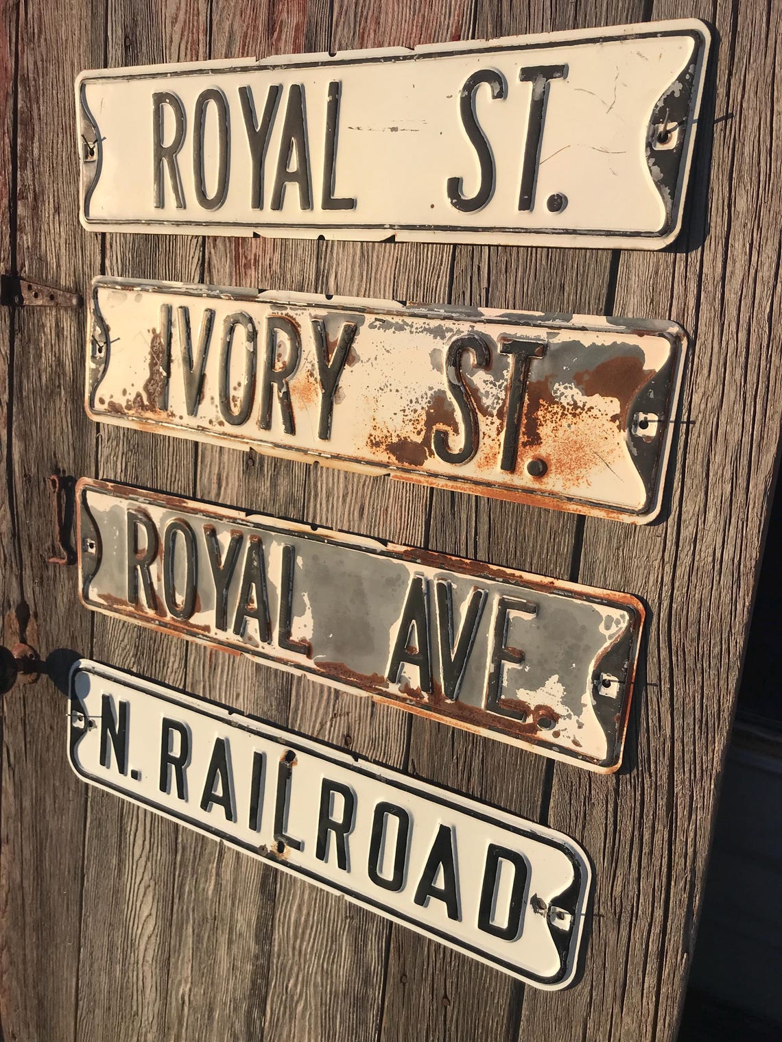 Antique Street Sign~1940's~stamped Steel~yard Decor~rustic Original - Etsy