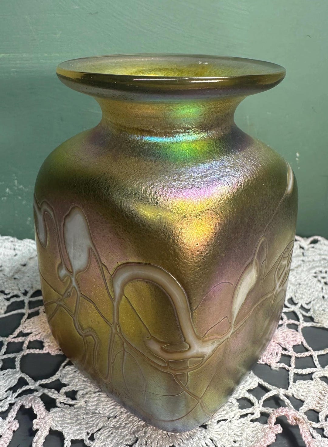 Vintage VASE Signed Robert Held Iridescent Art Glass Vase Gold Aurene ...
