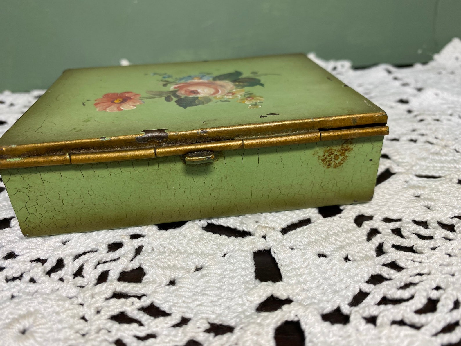 Antique Metal BOX Tole Hand Painted TIN Gorgeous Floral Dresser ...