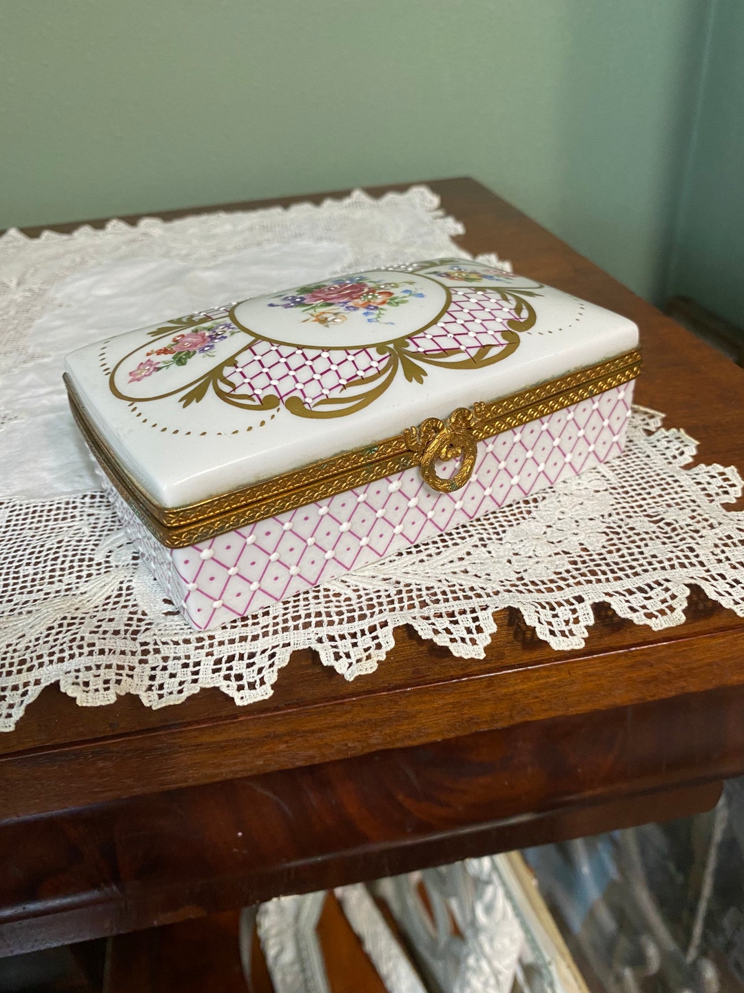 Antique Limoges France LARGE Pill Porcelain Trinket BOX Jar Powder Art ...